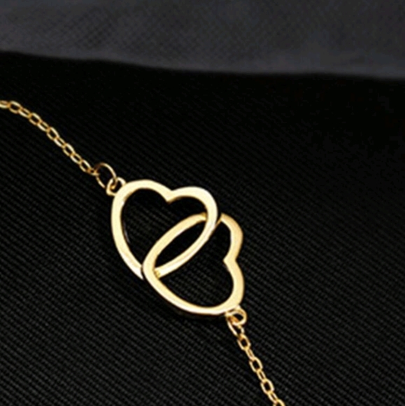 Jewelry | Nwt Double Hearted Tangled Gold Necklace | Poshmark